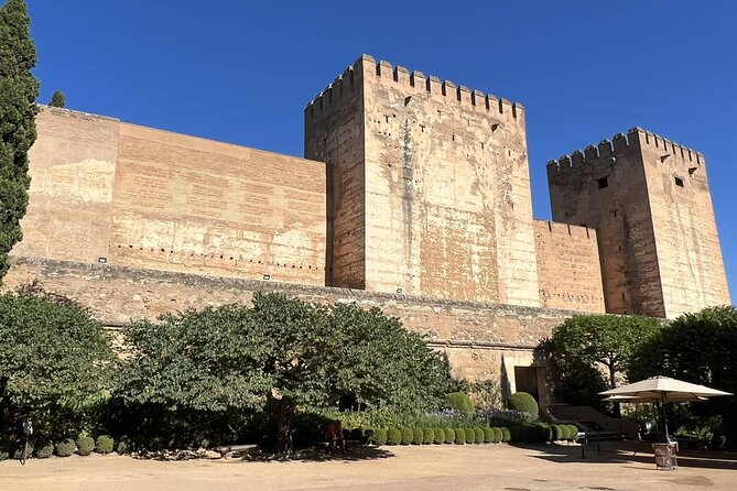 PREMIUM 2 Hour Alhambra and Generalife Tour + tickets - FAQ