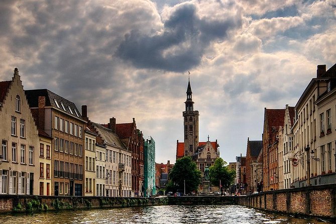 Private 3-hour walking tour of Bruges with official tour guide - The Price and Its Value