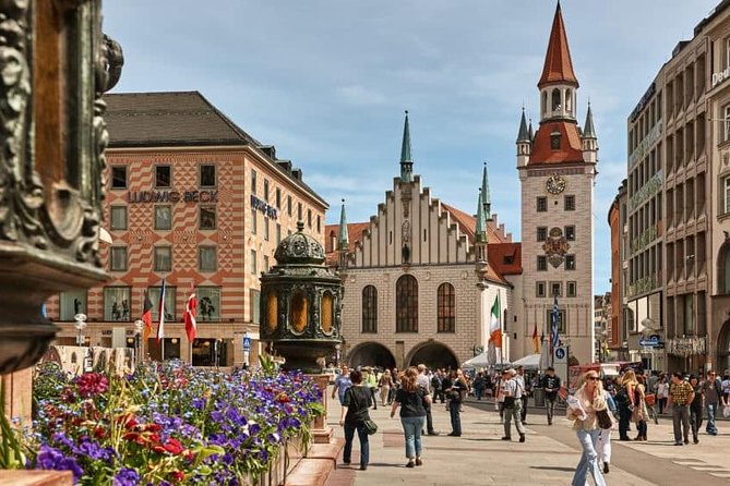 Private 4.5 hour city tour of Munich with driver/guide - FAQ