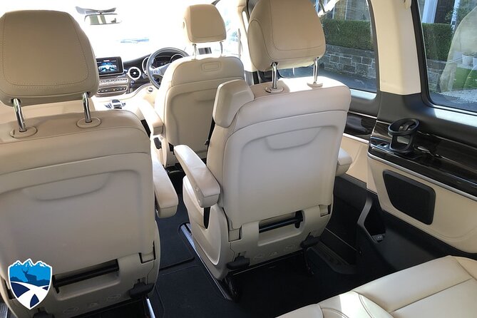 Private airport transfer from Edinburgh to Glasgow Airport - What Does the Price Include?