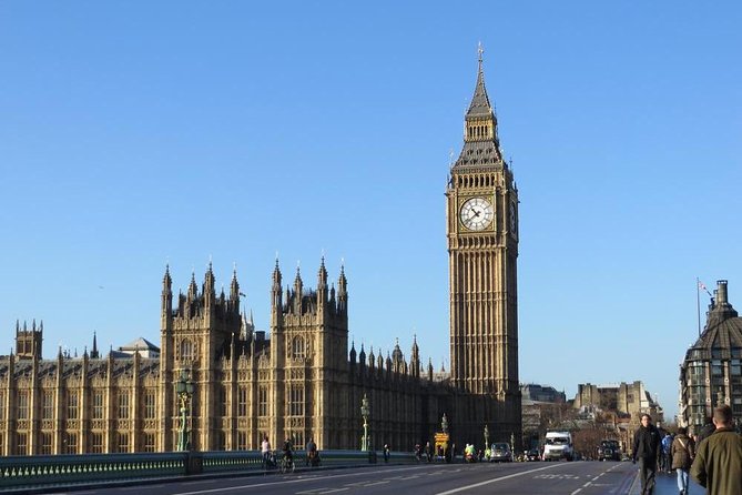 Private Arrival Transfer: Heathrow Airport to London with Stopover at Stonehenge - Detailed Itinerary Breakdown