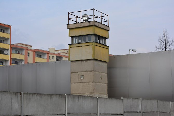 PRIVATE BEHIND THE BERLIN WALL and COLD WAR BERLIN TOUR - Analyzing the Value