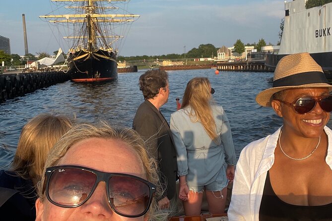 Private Copenhagen Boat cruise in Scandinavian mahogany boat - FAQs