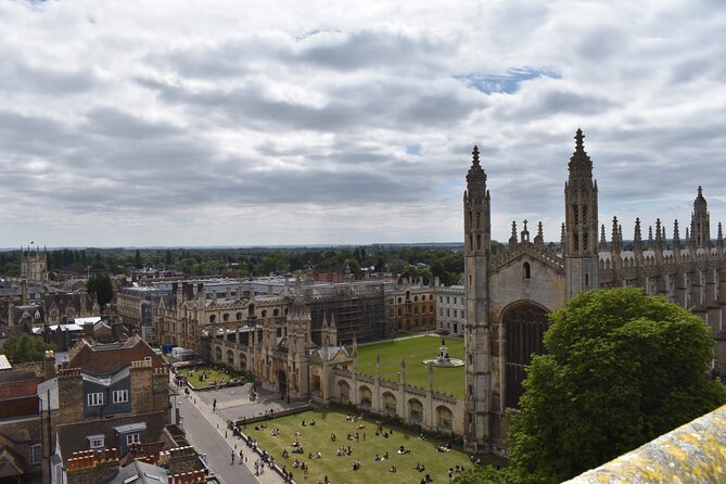 Private Day In Cambridge Tour From London by Train - Delving into Cambridge’s Architectural Heritage: Pembroke College