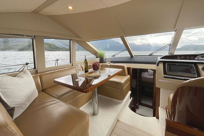 Private Dinner cruise to Cornelius seafood restaurant - FAQ
