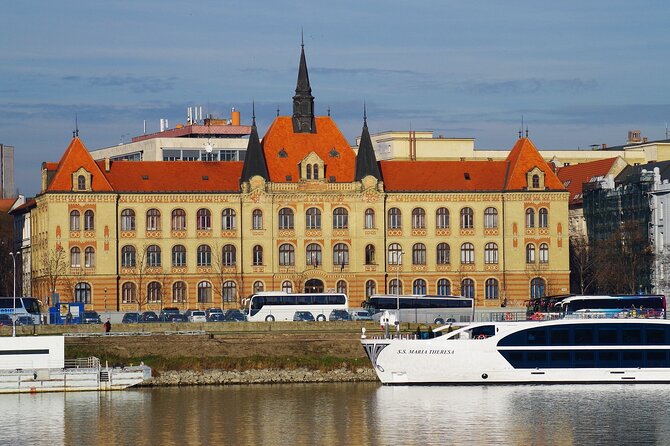 Private Direct Transfer From Vienna Airport to Bratislava - Comfort, Convenience, and Customer Service