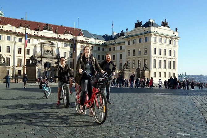 PRIVATE eBIKE TOUR - Meeting Points and Practical Details