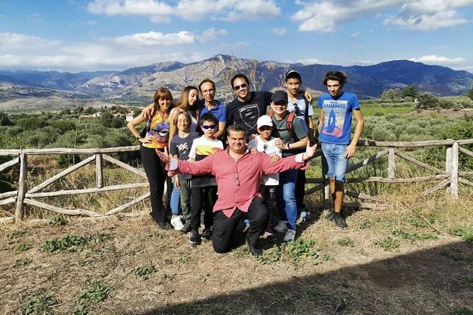 Private Etna tour with lunch in traditional "Trattoria" with organic food - FAQs