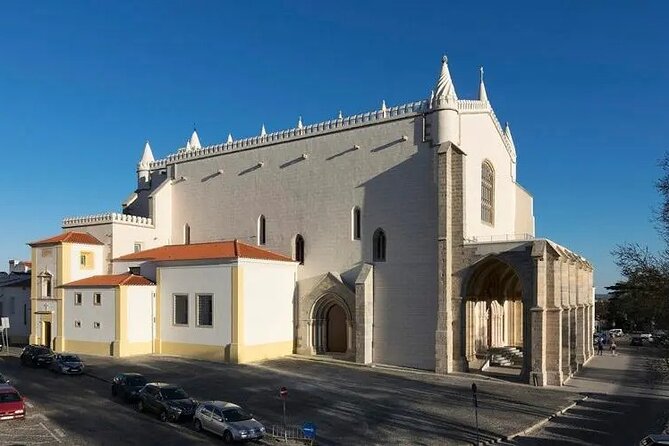Private Évora Tour With Wine Experience and Wine Tasting - The Practicalities: Transportation and Cost
