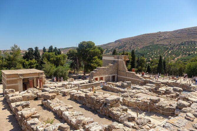 Private Full-Day Cave of Zeus - Knosos Tour from Ierapetra - Transportation and Comfort