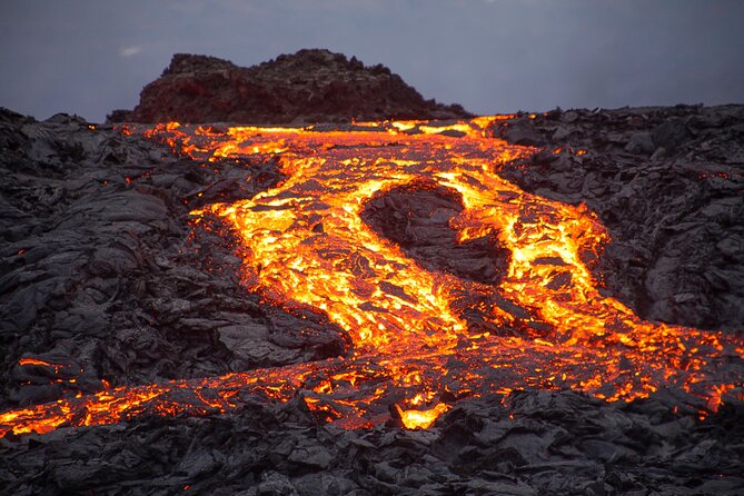Private Full-Day Tour to Geldingadalir Active volcano from Reykjavik - A Well-Balanced Adventure for Curious Travelers