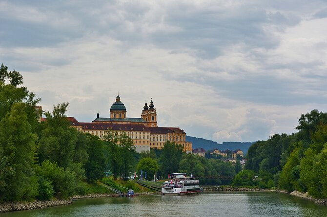 Private Full Day Trip to Hallstatt ,Salzburg and Melk from Vienna - Practical Tips for Making the Most of the Tour
