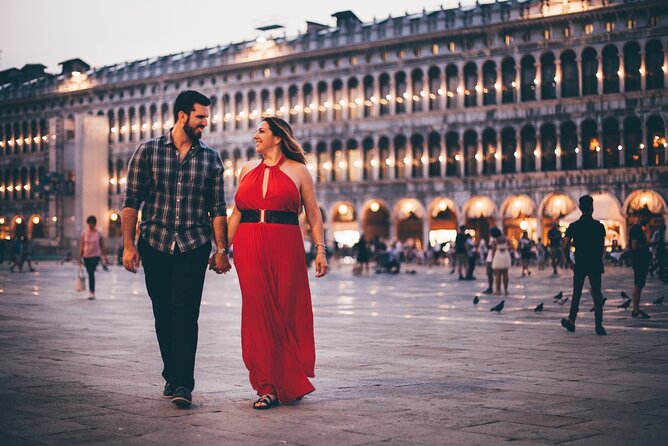 Private Gondola Ride with Professional Photographer in Venice - Practical Details: Pricing, Booking, and Logistics