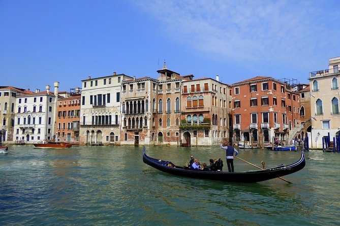 Private Gondola Serenade with Music - Pricing and Value