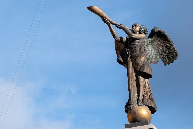 Private Half Day Tour of Vilnius Highlights by Minivan - Expectations and Practicalities