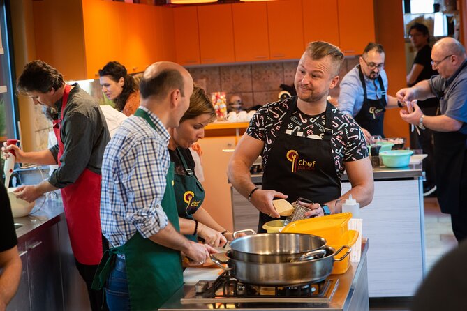 Private Hungarian Cooking Class for Groups in Budapest - Highlights from the Reviews
