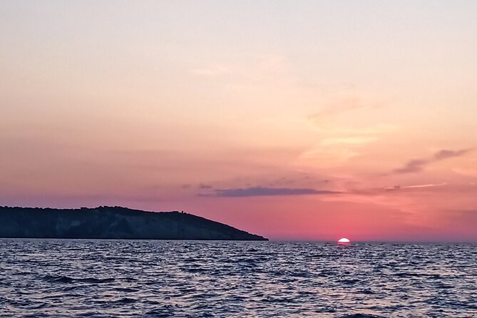Private Luxury Sunset Cruise Blue Caves Champagne Included 5pax - Overall Value and Experience
