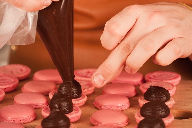 Private Macaron Making Class in a Traditional Parisian Apartment - Who Should Consider This Experience?