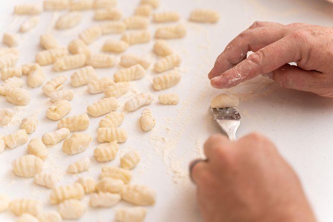 Private Pasta & Tiramisu Class at a Cesarina's home with tasting in Pescara - Detailed Breakdown of the Experience