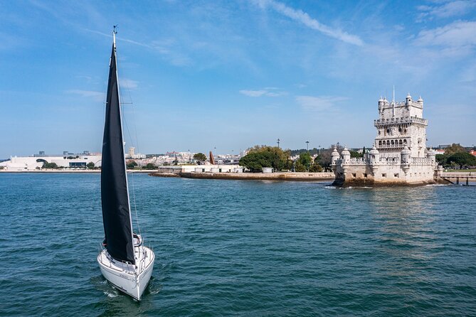 Private sailboat tour in Lisbon - The Experience: Why It Works