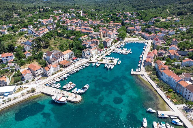 Private SpeedBoat Trip Sibenik archipelago - Kaprije and Nozdra Bay