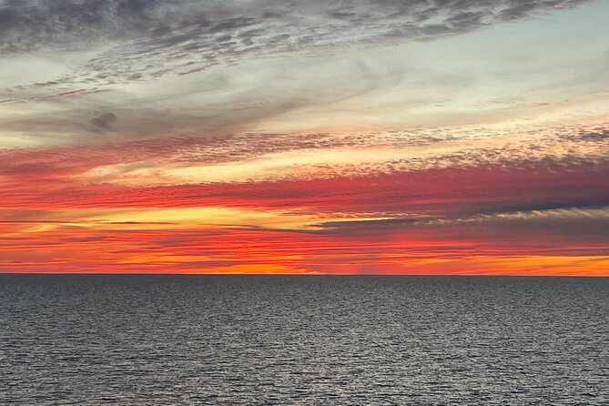 Private Sunset Boat Tour with Prosecco from Sorrento - Who Should Consider This Tour?