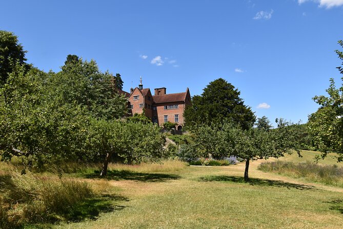 Private Taxi Transfer to Chartwell, Home To Sir Winston Churchill - Who Will Appreciate This Tour?