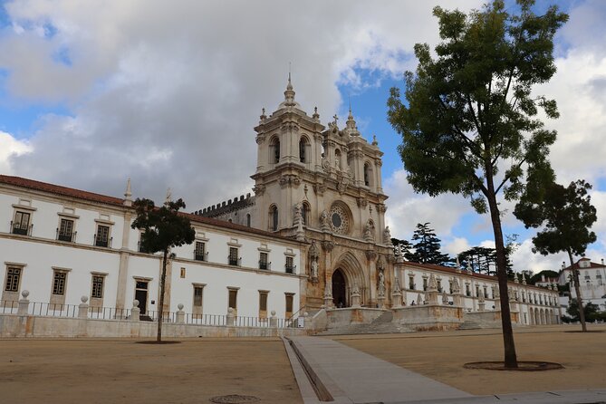 Private Tour from Lisbon to Porto  Your Journey, Your Adventure! - FAQ