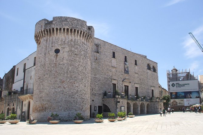 Private tour guide Conversano, the history of ancient Norba a few steps from the sea - Detailed Breakdown of Each Stop