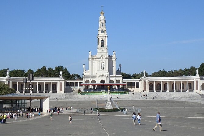 Private Tour - Half Day FÁTIMA from Lisbon - Focused on Fátima—No Distractions