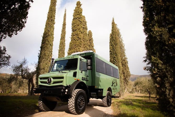 Private Tour: Medieval Val d'Orcia by Minivan from Florence - Pienza: Renaissance Charm and Local Flavors