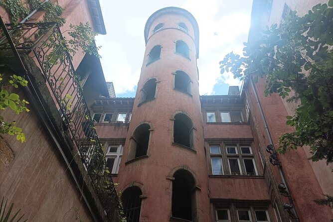 Private tour of Lyon with an official guide - FAQ