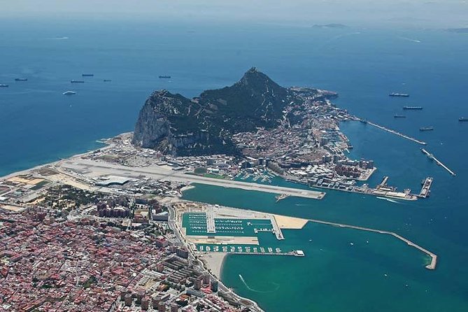 Private tours from Malaga to the Rock of Gibraltar up to 8 people - How the Tour Feels in Practice