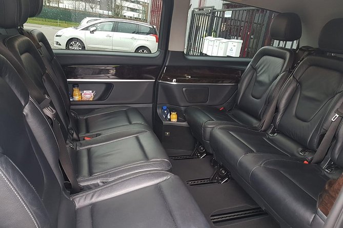 Private Transfer from Brussels to Amsterdam By Luxury car - Value for Money