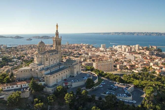Private Transfer from Marseille Airport to Avignon - Authenticity and Personalized Service