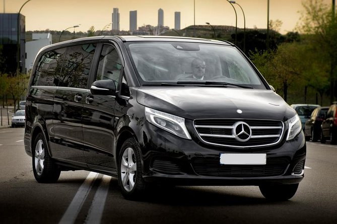 Private Transfer from Munich Airport to Munich City by Luxury Van - Why This Service Is a Sound Choice for Travelers