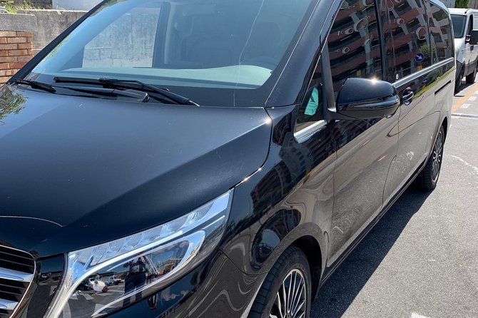 Private Transfer NAPLES to RAVELLO or vv (with Stop option in Pompeii) - Departure Flexibility and Personalization