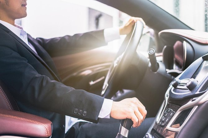 Private transfer: Paris Charles de Gaulle airport (CDG) to Paris - Travel Time and Cost