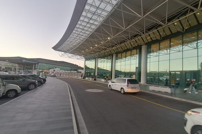Private transport from Fiumicino Airport to Rome City or vice versa - The Sum Up