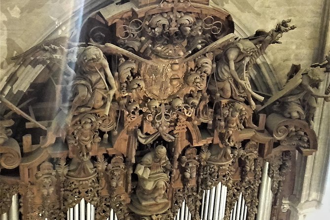Private visit Cathedral and Royal Alcazares of Seville - In Summary: Who Should Book This Tour?