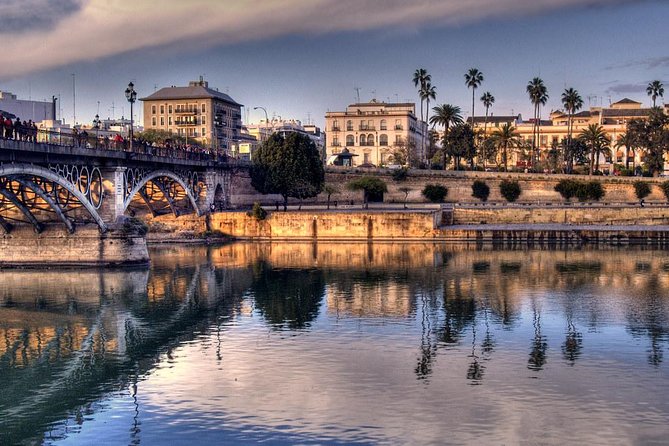 Private Walking Tour of Seville with tickets and local tour guide - Practical Tips for Travelers