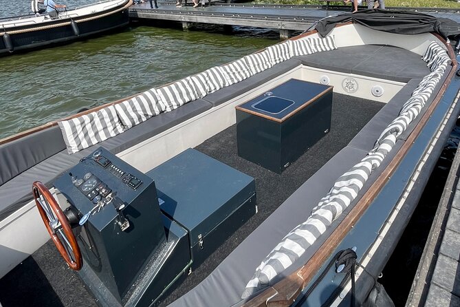 Private Zaanse Schans Windmill Cruise On Luxury Boat - Who Is This Tour Best For?