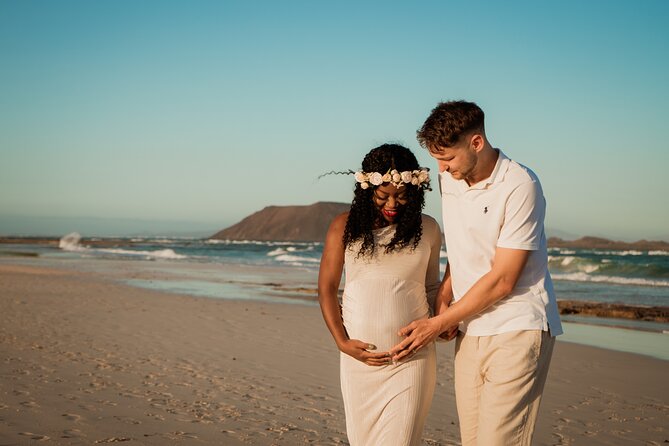 Romantic and fun couple shooting in Corralejo: capture your love! - What the Reviews Say