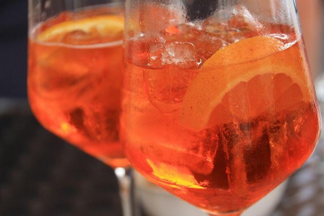 Rome by night: 3 hours tour with aperitivo or ice cream - FAQs