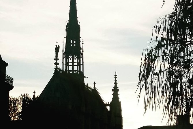 Sainte-Chapelle and Conciergerie 2H Private Tour in Paris - Why the Private Tour Format Matters