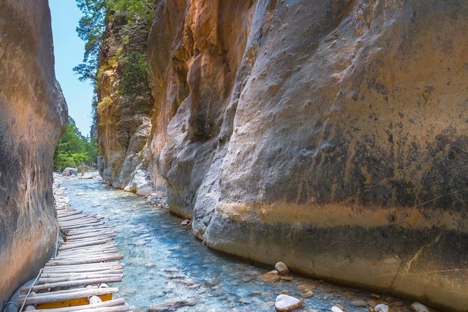 Samaria Gorge Hiking Day Tour From Rethymno - What Travelers Say: Authentic Perspectives