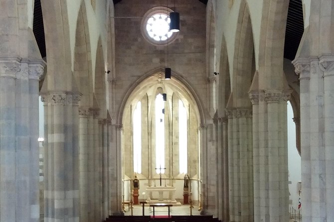 Santarem Sul: Santo Milagre, Pedro Alvares Cabral, Gothic, Portas do Sol, Art - The Sum Up