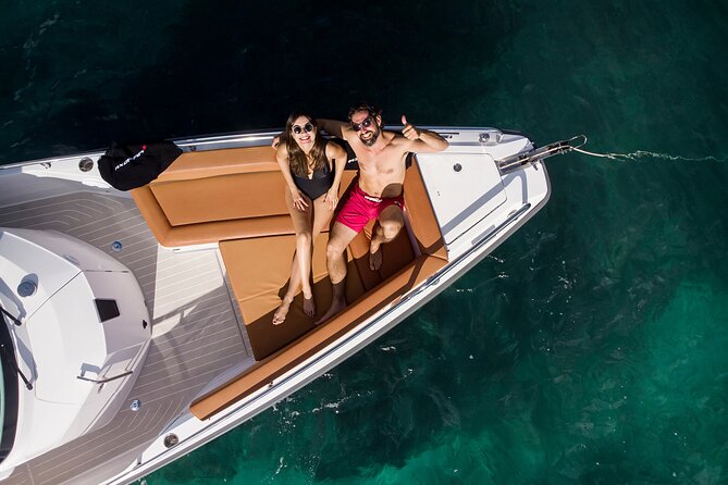 Santorini Half Day MotorCruiser Private Cruise incl. Meal,Drinks &Free Transport - Why This Tour Stands Out