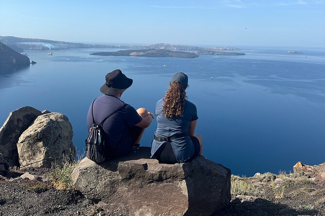 Santorini's Famous Fira to Oia Hike: A Private tour Adventure - Authentic Experiences and Review Highlights