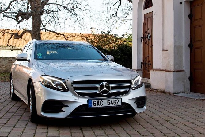 Scenic transfer from Prague to Passau with 4 hours sightseeing in Cesky Krumlov - Final Thoughts: Is This the Right Tour for You?